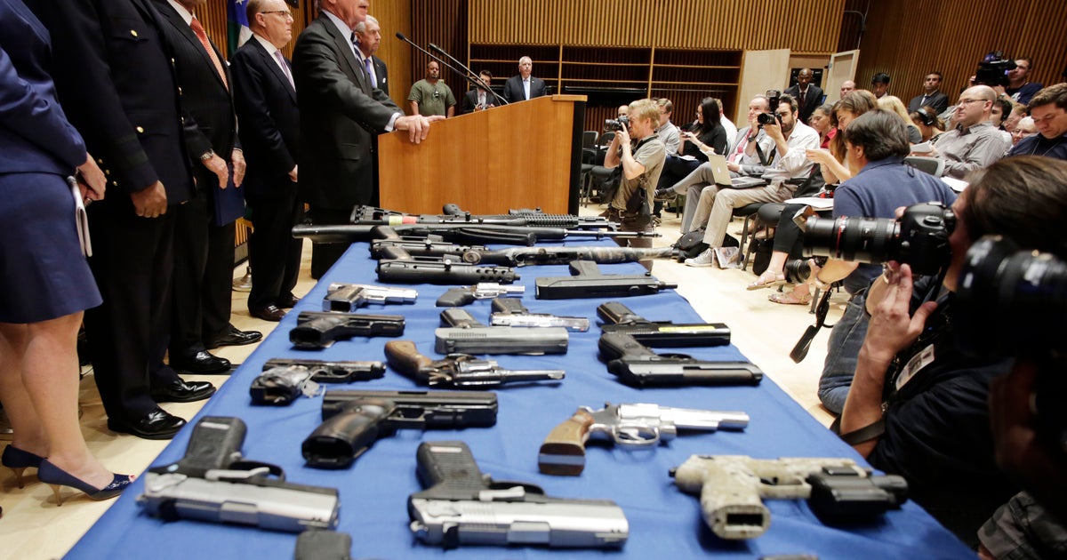 Authorities: Men smuggled guns to NYC on buses - CBS News