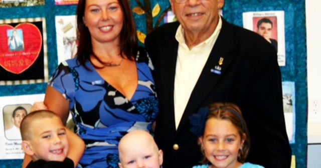 Four years later: Cop's widow meets man who got husband's heart - CBS News