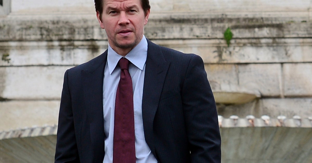 Mark Wahlberg graduates high school - CBS News