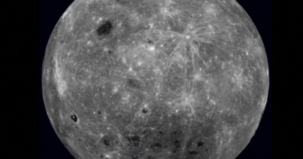 Watch: 360-degree view of the moon - CBS News