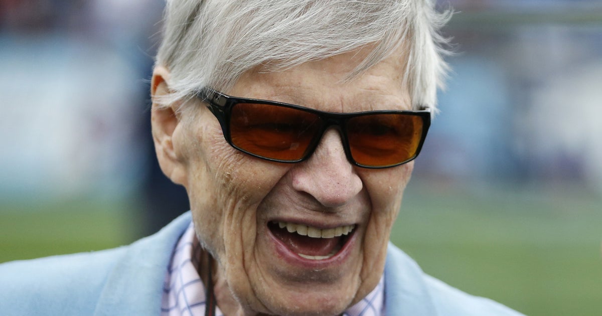 Tennessee Titans owner K.S. "Bud" Adams Jr. dies at age 90 - CBS News