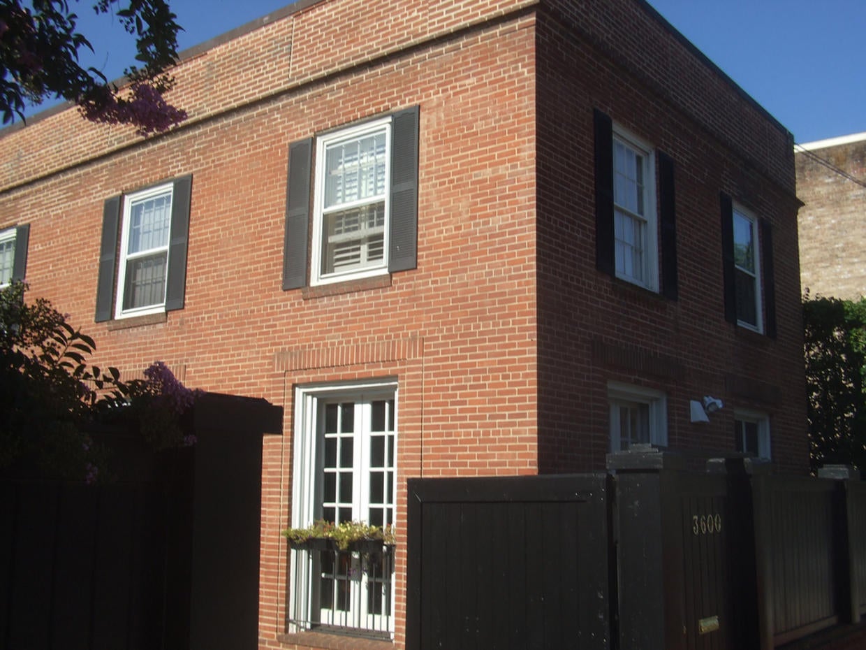 10 homes that had big roles in scary movies