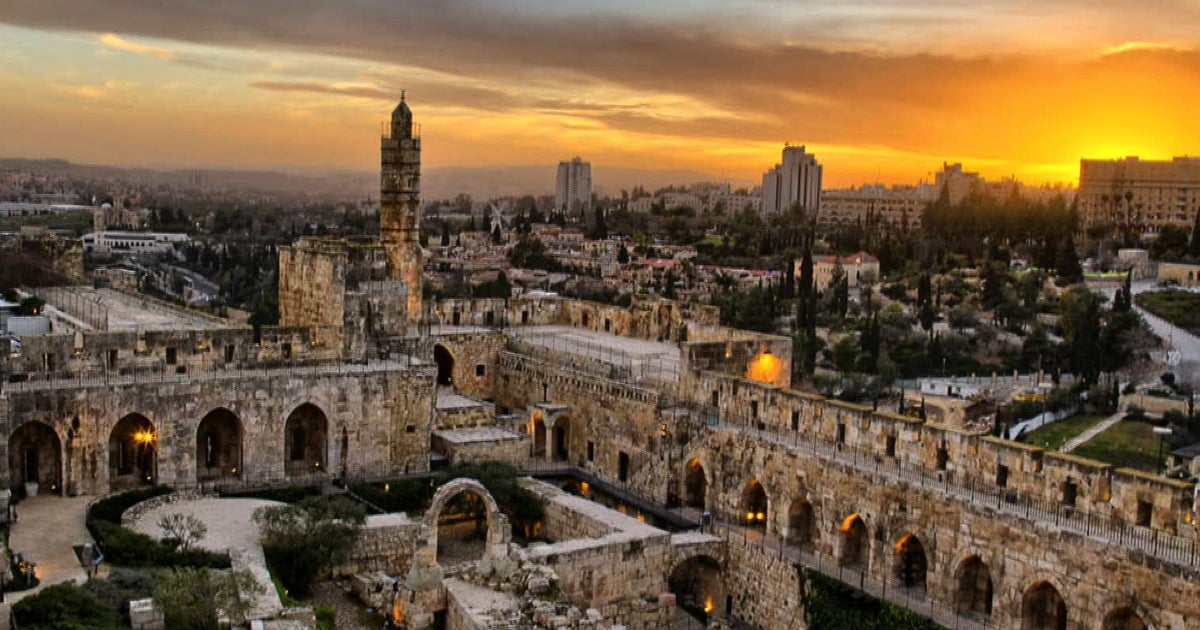Jerusalem film takes viewer deep inside Holy City - CBS News