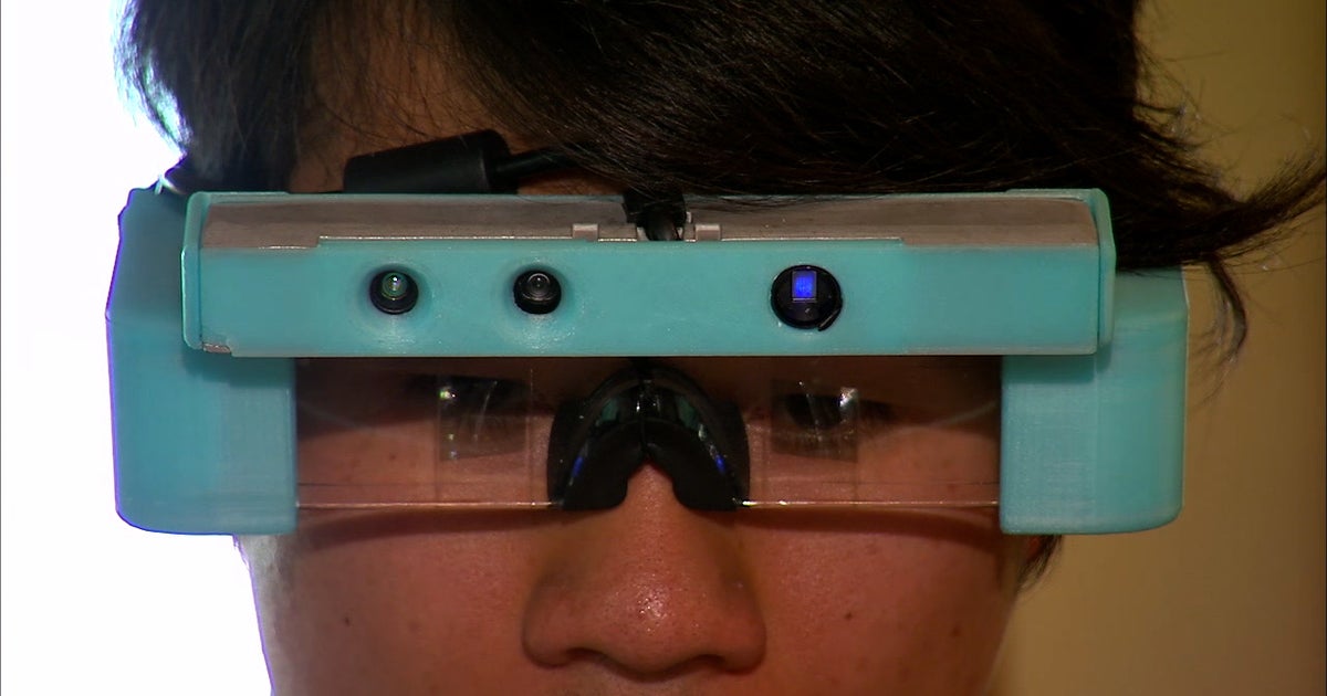 Trying out Meta's augmented reality glasses - CBS News