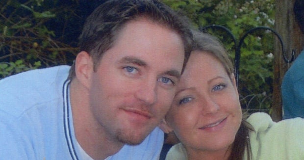 Nicole Pietz murder: A mother's relentless search for justice - CBS News