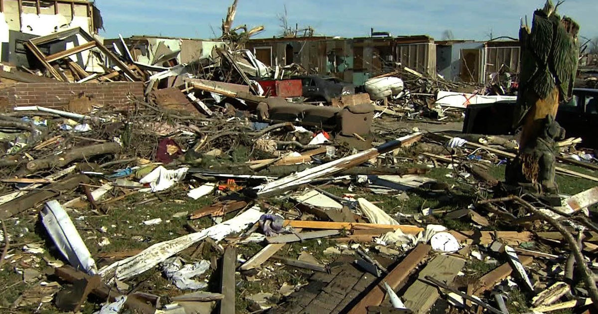 Earlier warnings saved lives in tornado-ravaged town - CBS News Earlier warnings saved lives in tornado-ravaged town - CBS News