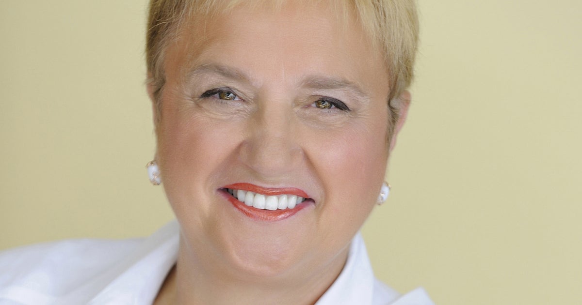 Recipe: Grouper with Peppers and Potatoes - CBS News