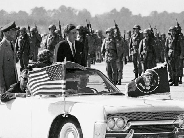 JFK's personal connection to Army's Green Berets - CBS News