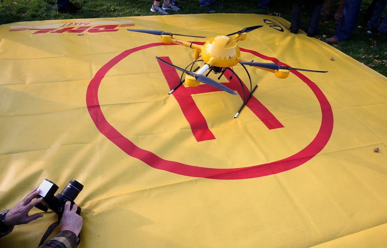 See DHL's futuristic "parcelcopter" drone deliver packages