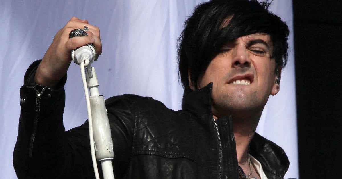 Ian Watkins, former Losprophets singer, gets 29 years in child sex ...