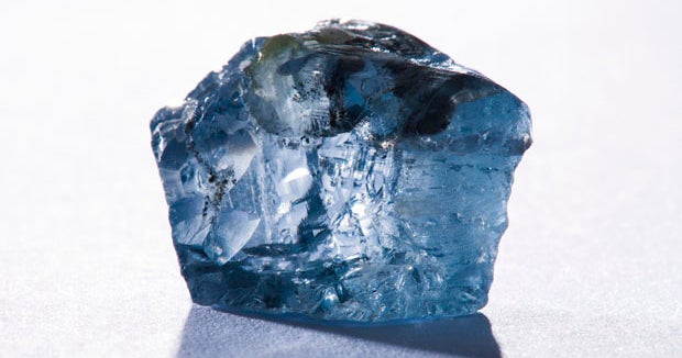Rare, prized blue diamond found in mine in South Africa - CBS News