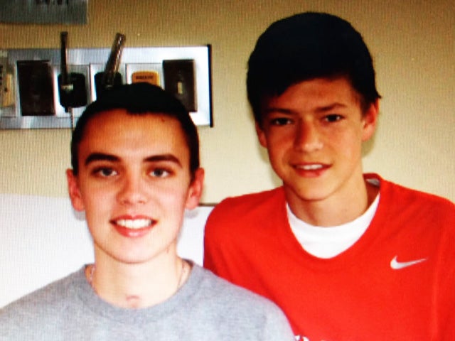 N.C. teen hits miracle shot, with assist from late friend - CBS News