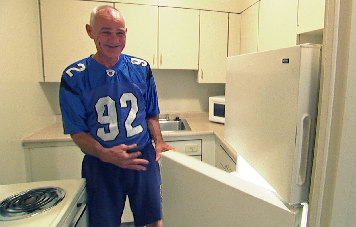 100,000 Homes: Housing the homeless saves money? - CBS News