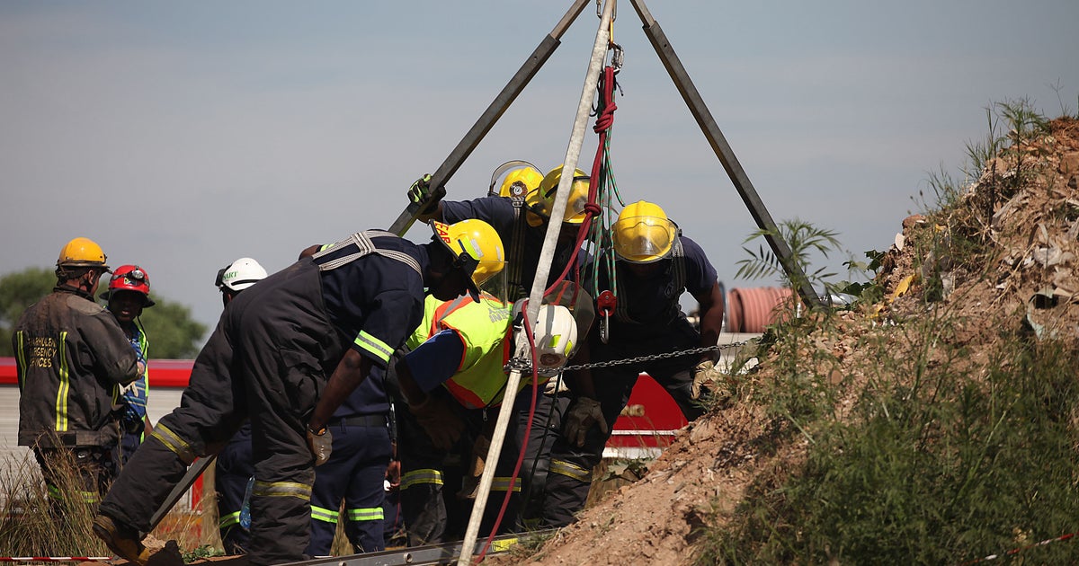 South Africa: Trapped illegal miners refuse to be rescued - CBS News