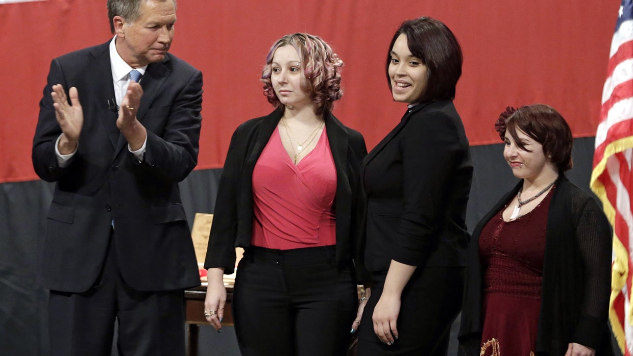 Amanda Berry and Gina DeJesus, women held captive in Cleveland, Ohio ...