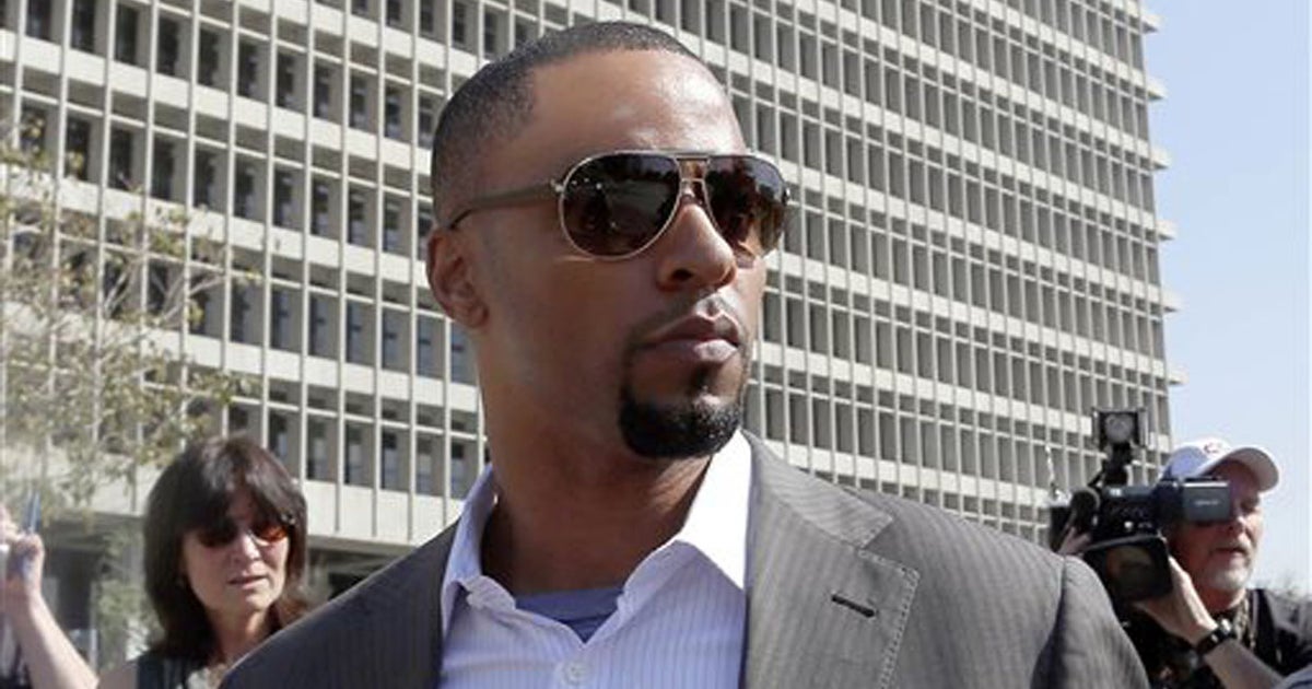 Ex-NFL player Darren Sharper held in California jail after new Arizona ...