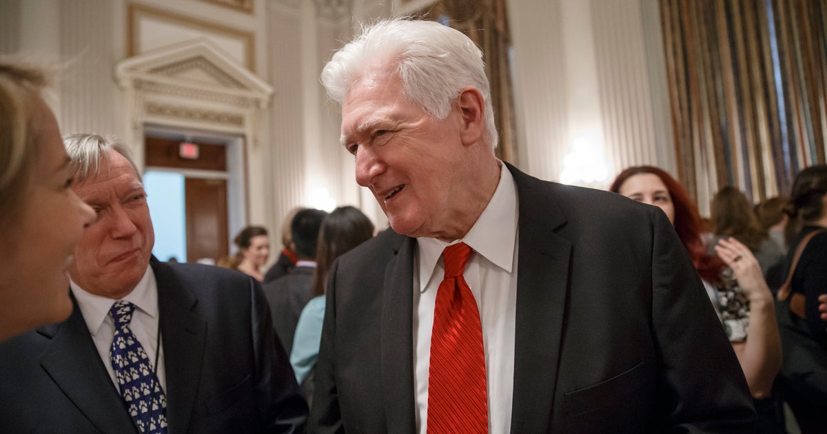 Rep. Jim Moran: Members of Congress are underpaid - CBS News
