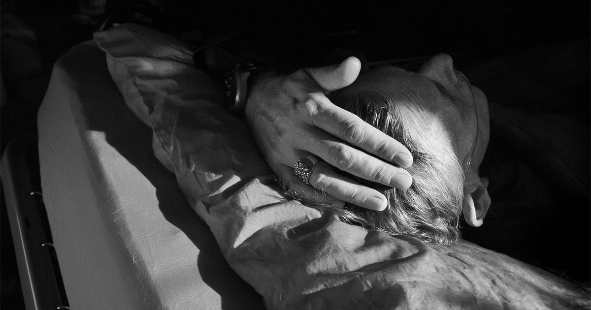 Experiencing a good death - CBS News