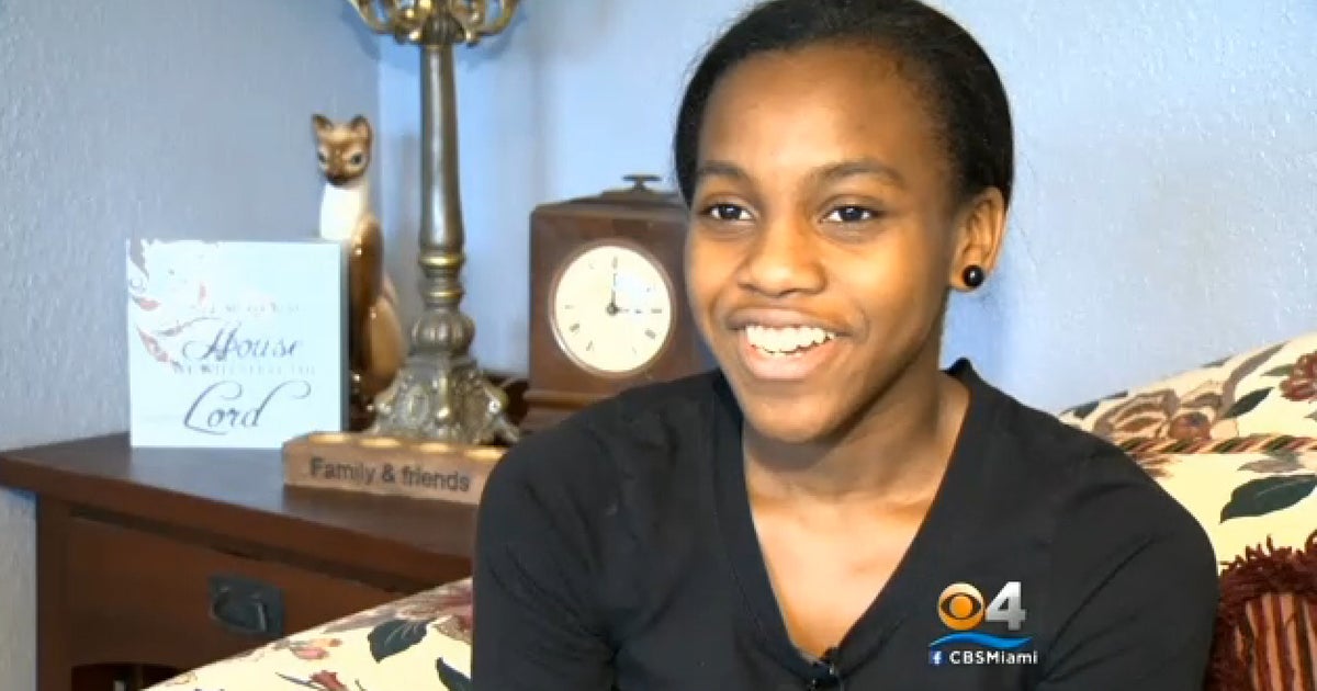 Florida girl graduating from high school and college in same week - CBS ...