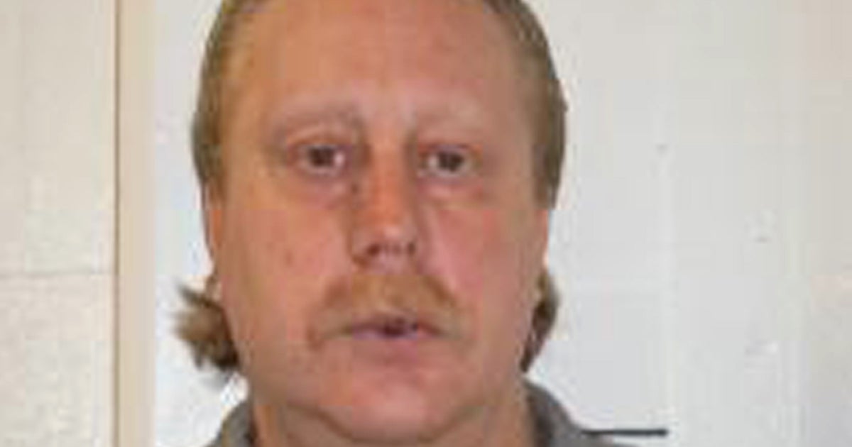 Execution was halted in Missouri, but now it's back on - CBS News