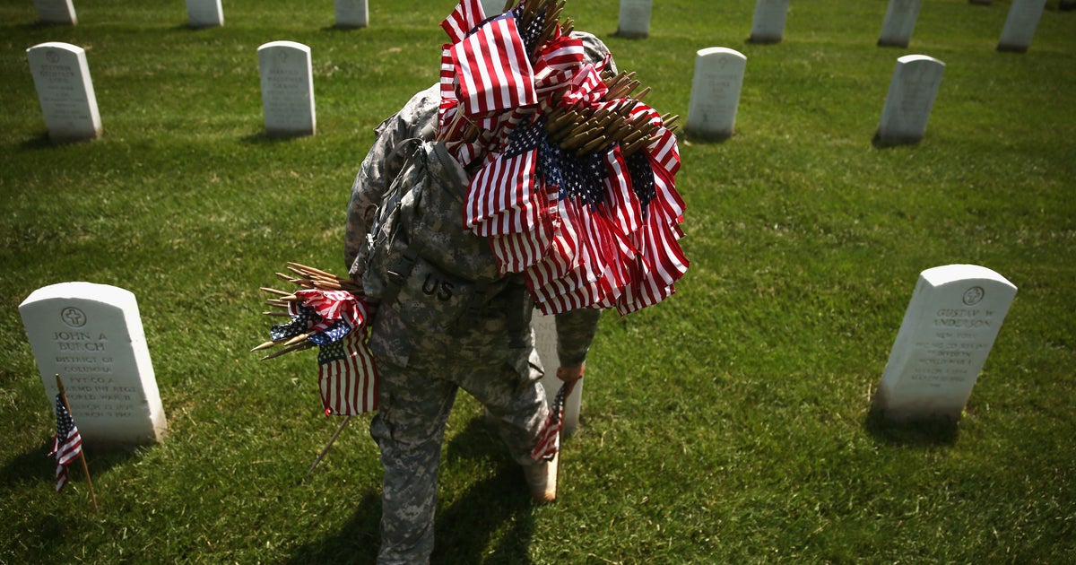 Honoring fallen service members
