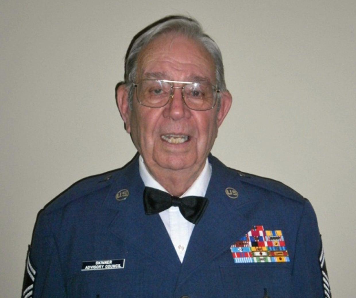 Veterans work to honor fallen soldiers "lost in the mist of history ...