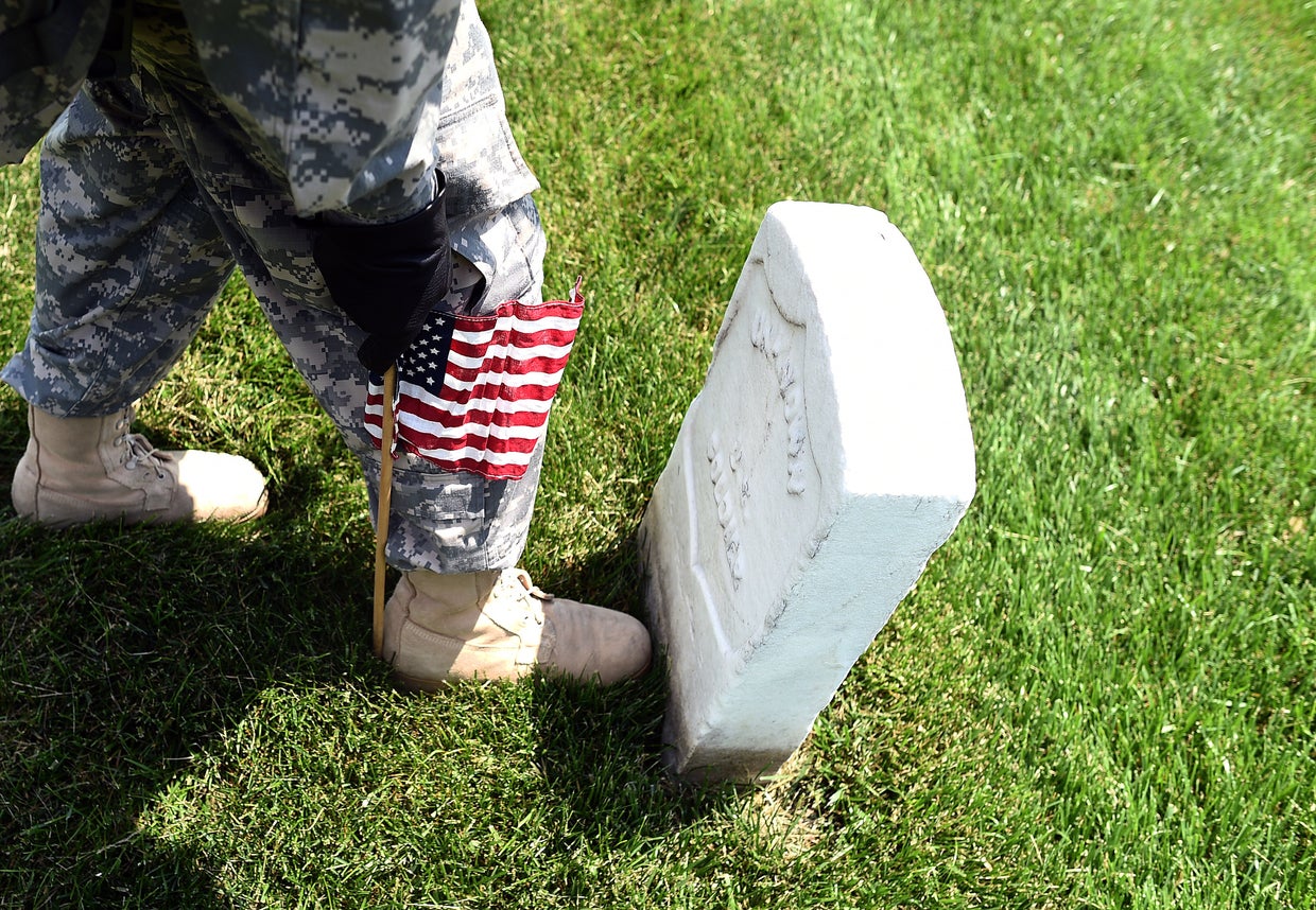 Honoring fallen service members