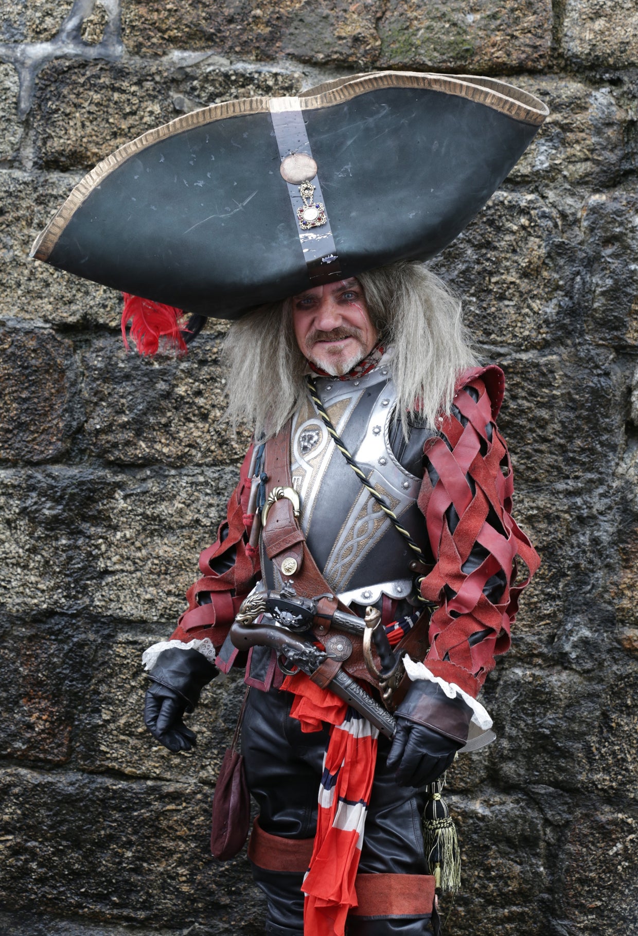 Pirates gather to break world record