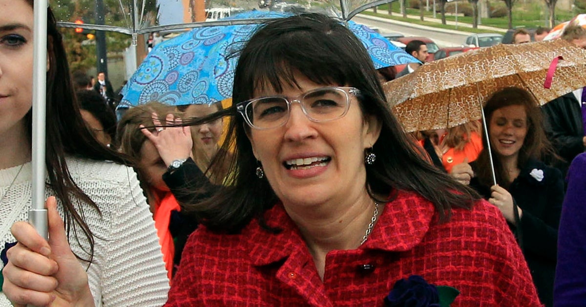 Mormon women's group founder faces excommunication - CBS News