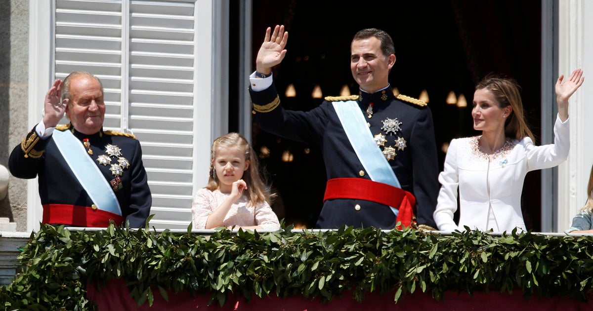 King Felipe VI begins his reign in Spain - CBS News
