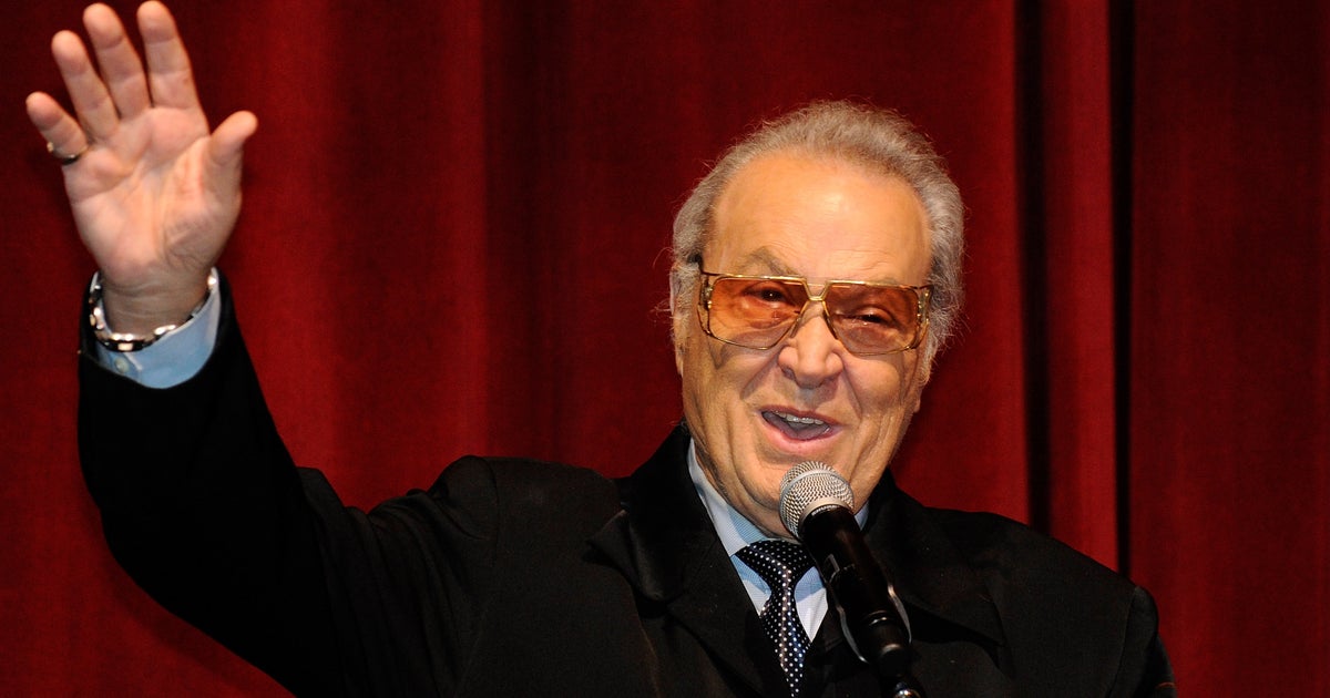 Steve Rossi, of comedy duo Allen & Rossi, dies at 82 - CBS News