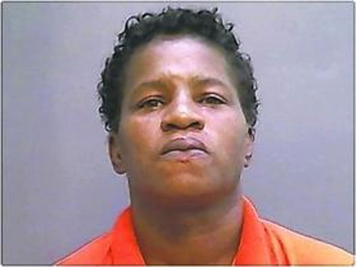 S.C. mom's arrest over daughter alone in park sparks debate - CBS News