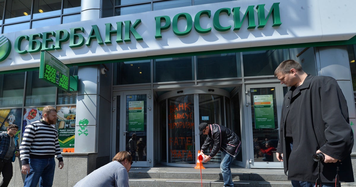 European Union sanctions hit Russia banks Sberbank, Gazprombank, VEB ...