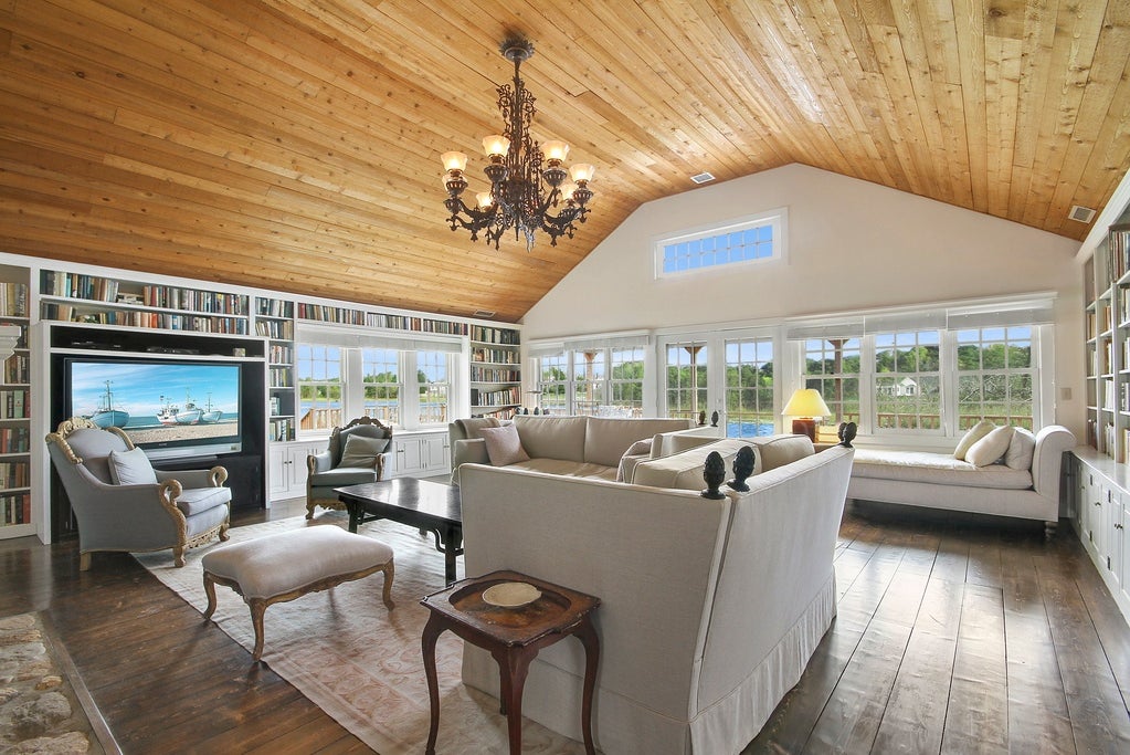 10 celebrity homes on the market