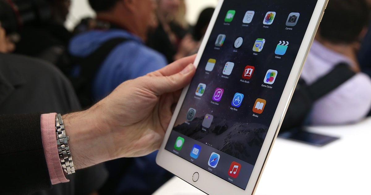 Apple may launch a giant iPad - CBS News