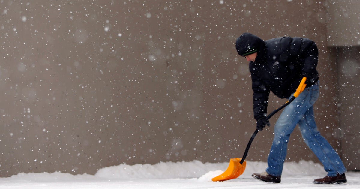 Health and safety tips for snowy, icy weather - CBS News