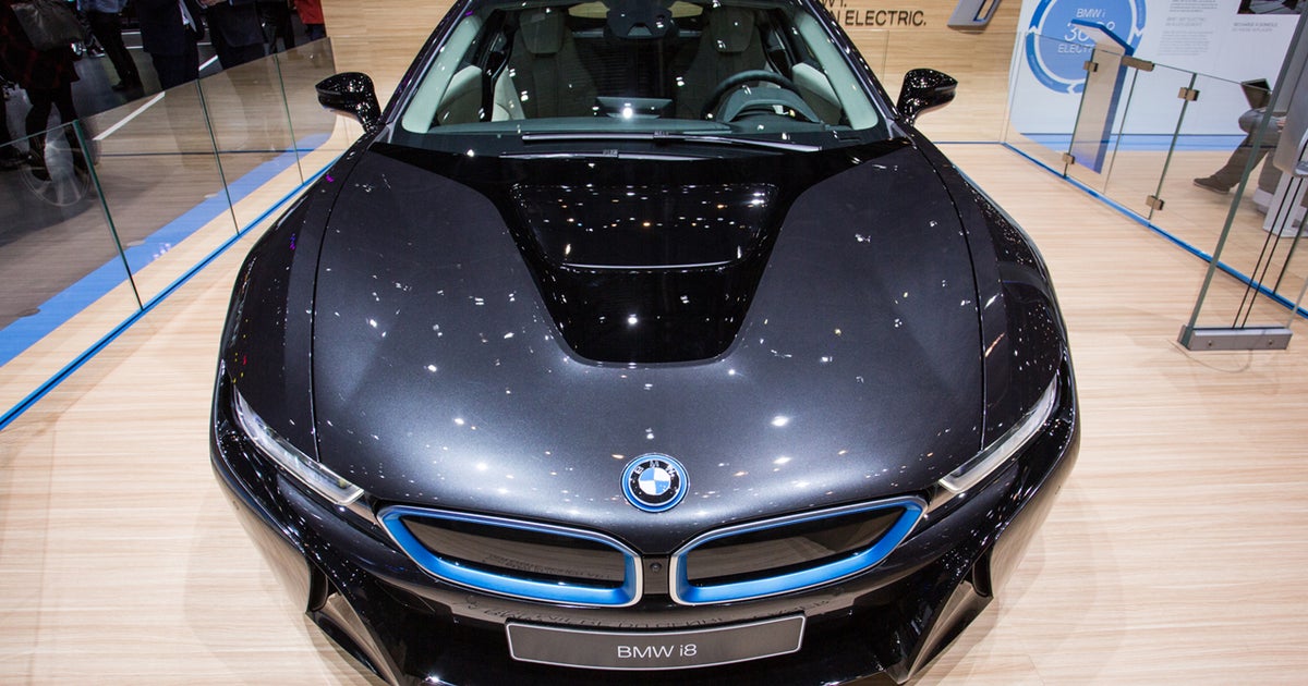 19 automakers vow to protect driver privacy - CBS News