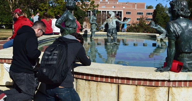 Florida State University shooting gunman a former student, source says ...