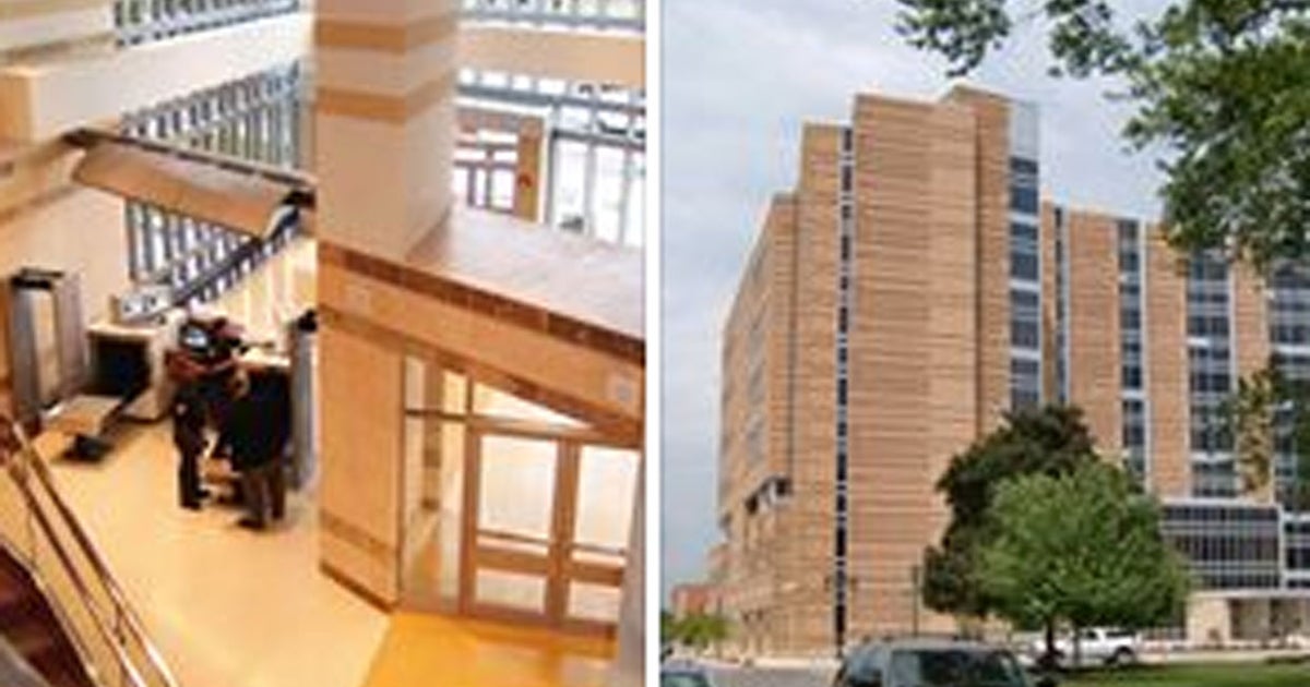 Michael Fine, Ohio lawyer accused of hypnotizing women, surrenders law ...