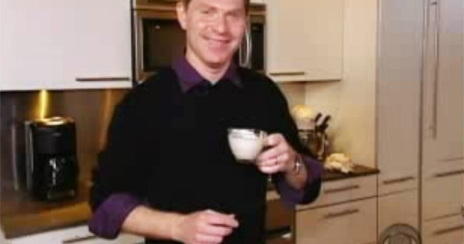 'Tis the season for eggnog - CBS News