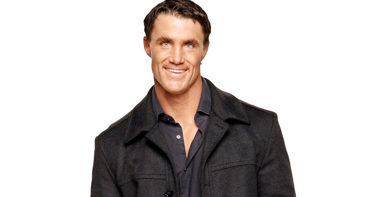 Greg Plitt was running on tracks before death, police say - CBS News