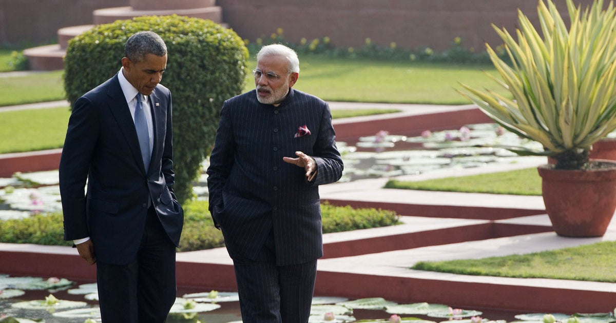 In India, Obama and Modi talk personal bond - CBS News