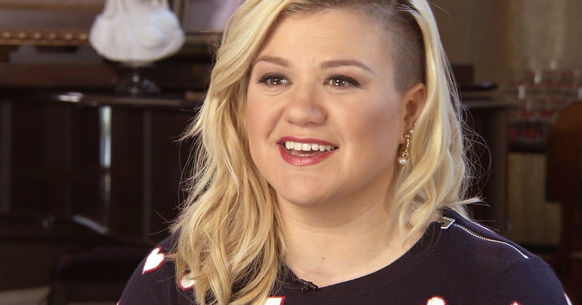 Kelly Clarkson: Invincible - CBS News