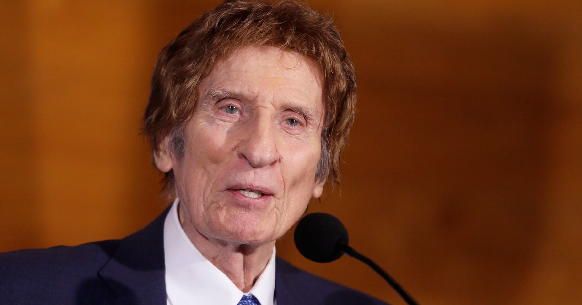 Mike Ilitch dead, Little Caesars founder and Detroit team owner was 87 ...