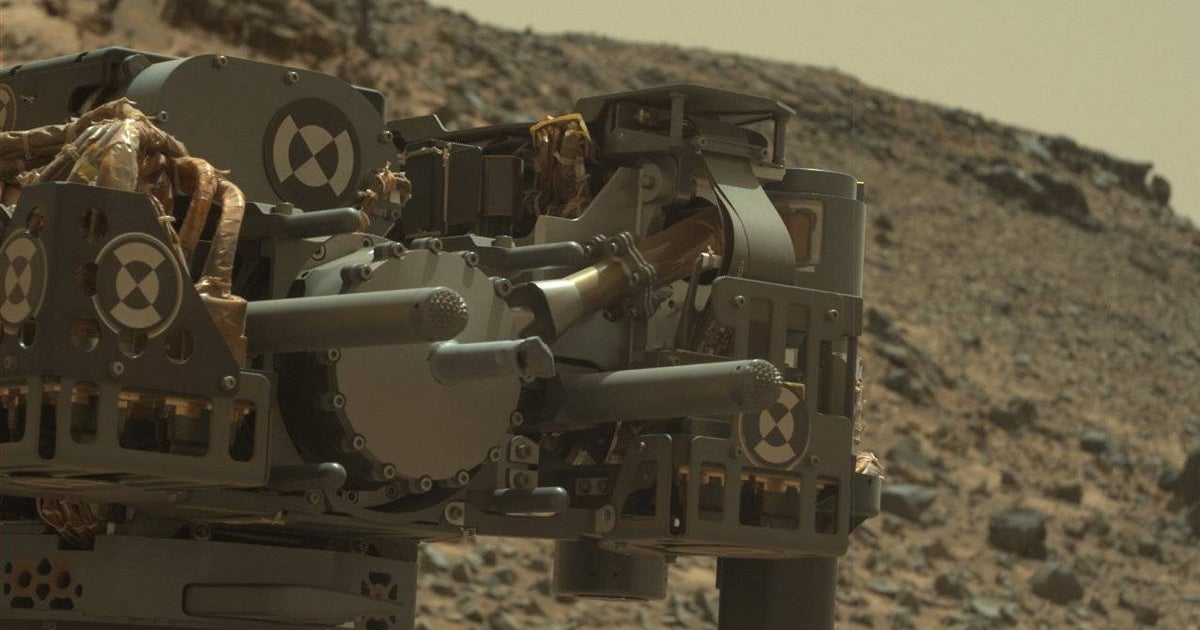 Mars Curiosity rover shut down after short circuit - CBS News