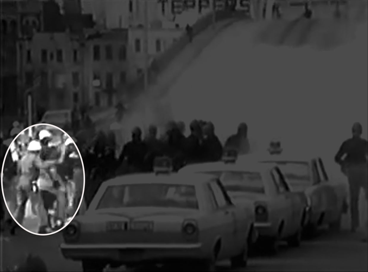 Selma photographer recalls rare MLK photo - CBS News