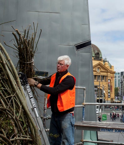 Patrick Dougherty's giant stick sculptures