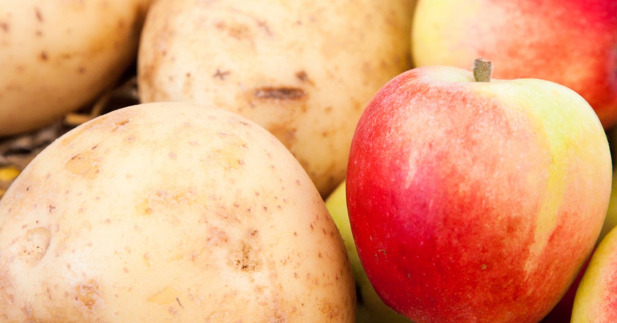 Genetically modified apples, potatoes win FDA approval - CBS News