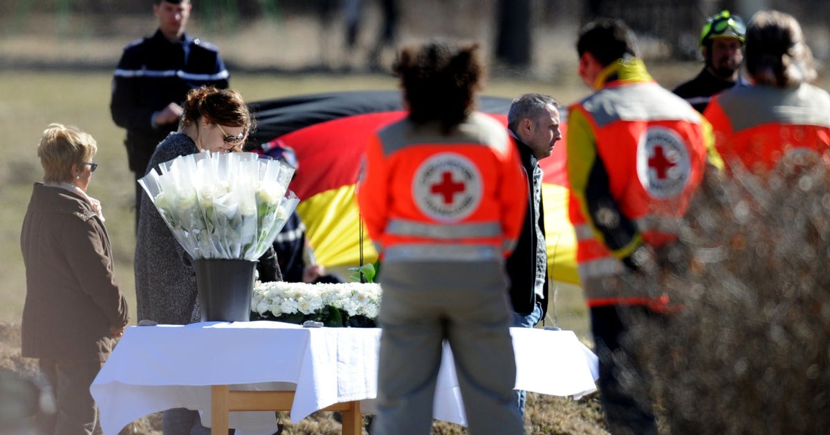 Germanwings Flight 9525: Purported transcript of cockpit recorder ...