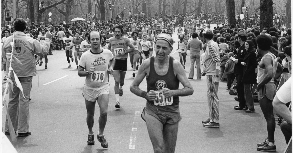 New York City Marathon pioneer George Spitz dies - CBS News